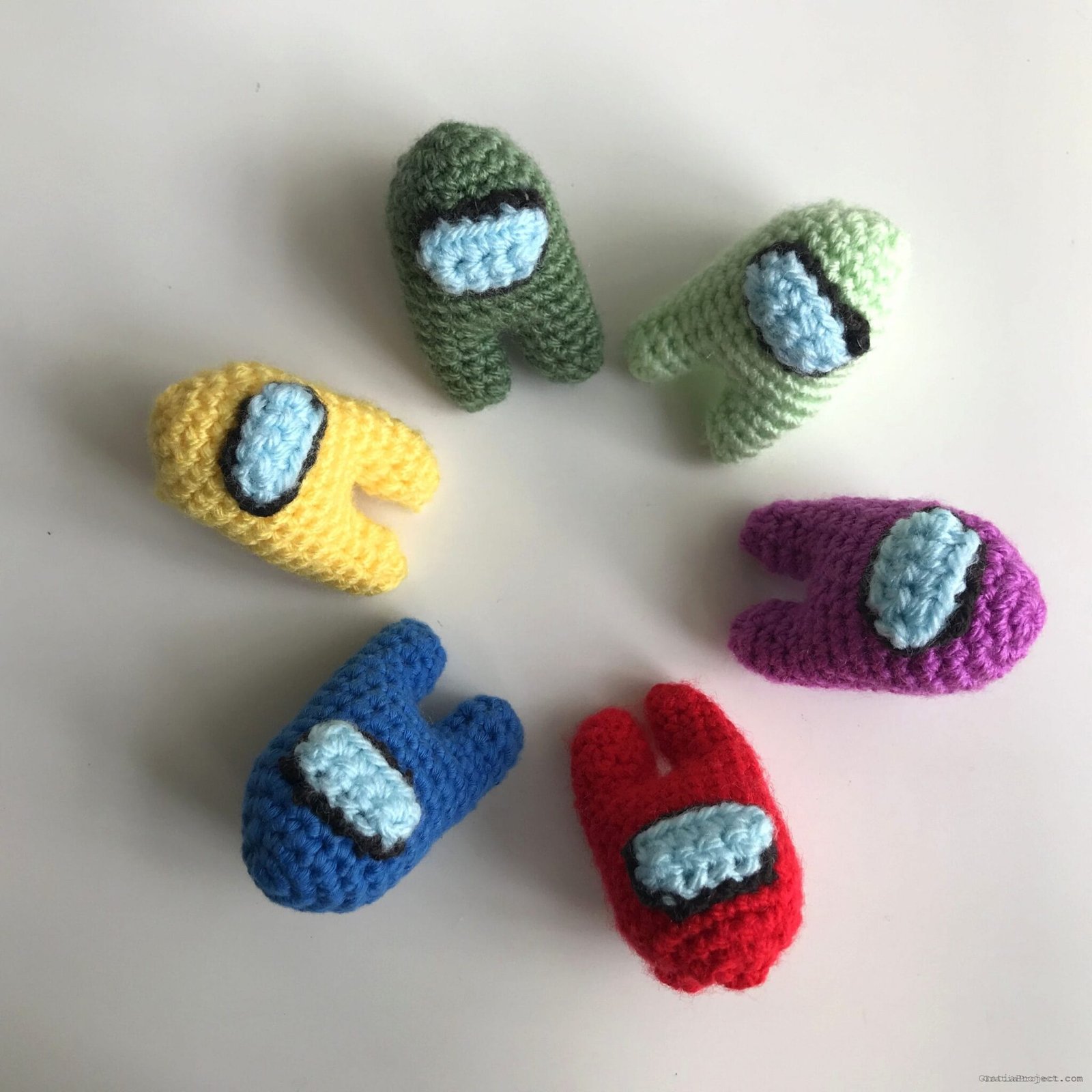 Among Us Crochet Mini Amigurumi Free Pattern – Gratia Project