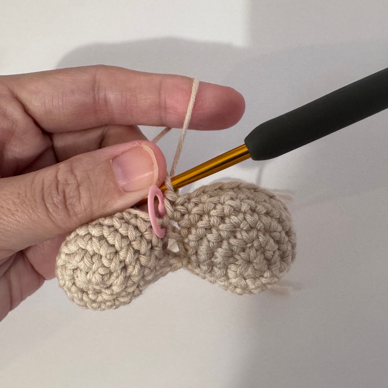 Bone Crochet Pattern | Dog Bone Amigurumi Tutorial – Gratia Project