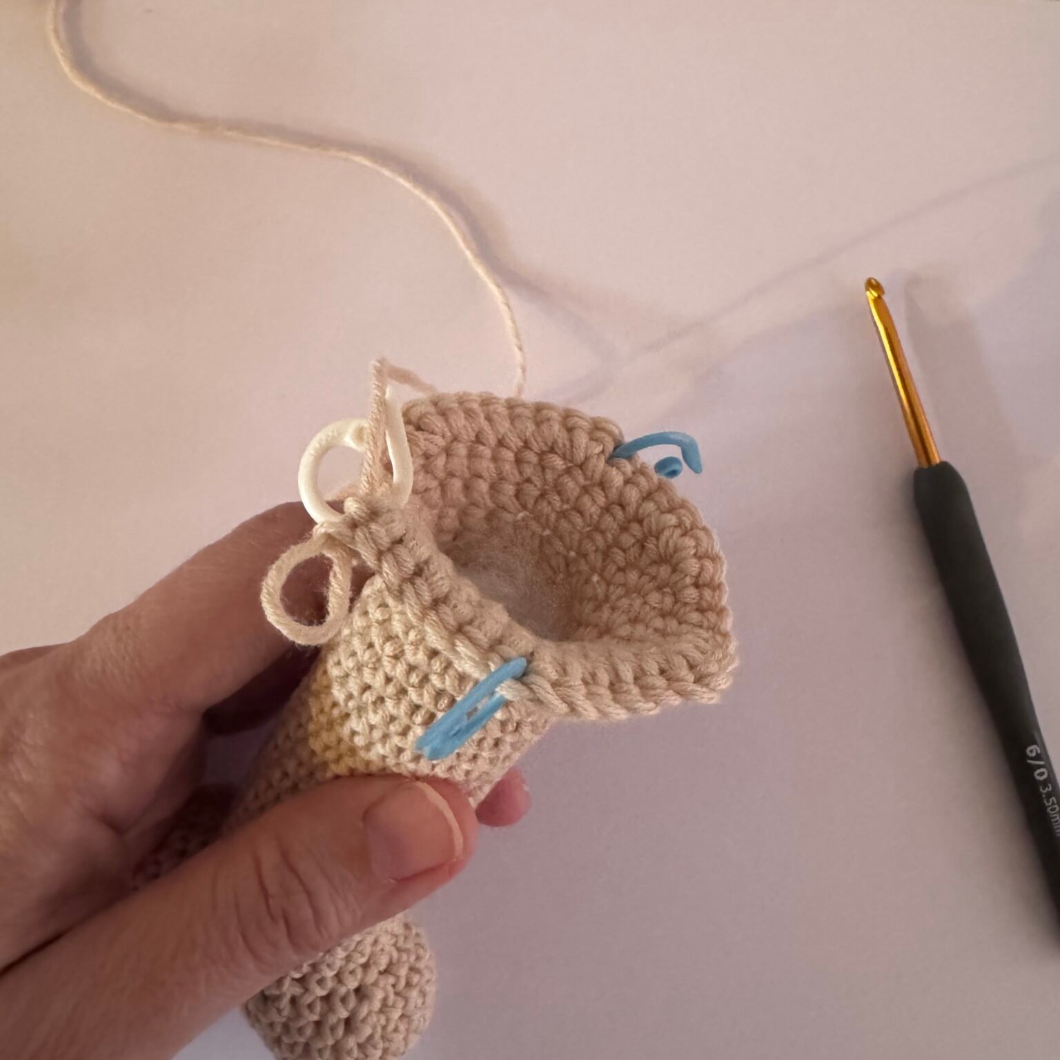 Bone Crochet Pattern | Dog Bone Amigurumi Tutorial – Gratia Project